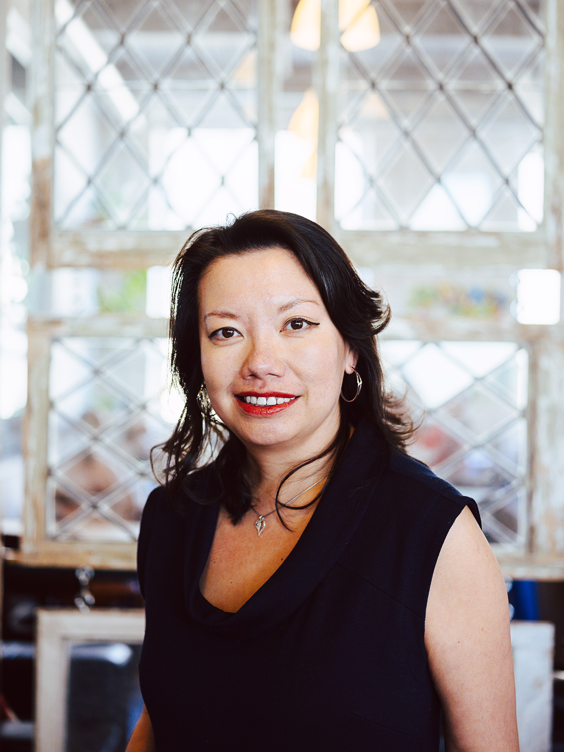DGC ONTARIO DIVERSITY COMMITTEE CO-CHAIR TERESA HO ON TELLING DIFFERENT ...